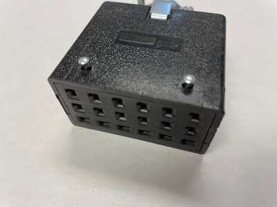 Connectors - Cinch Jones Connector