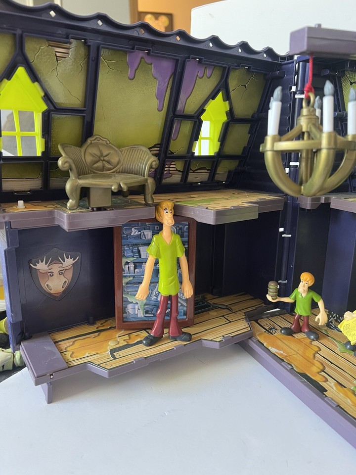 HTF Scooby-Doo Mystery Mansion Haunted House w/ 5 Figures Hanna Barbera ...