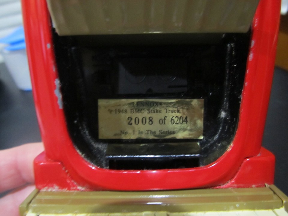 Lennox First in Series Pedal Car Bank 1/6 Scale 1997 Crown Premiums Die ...
