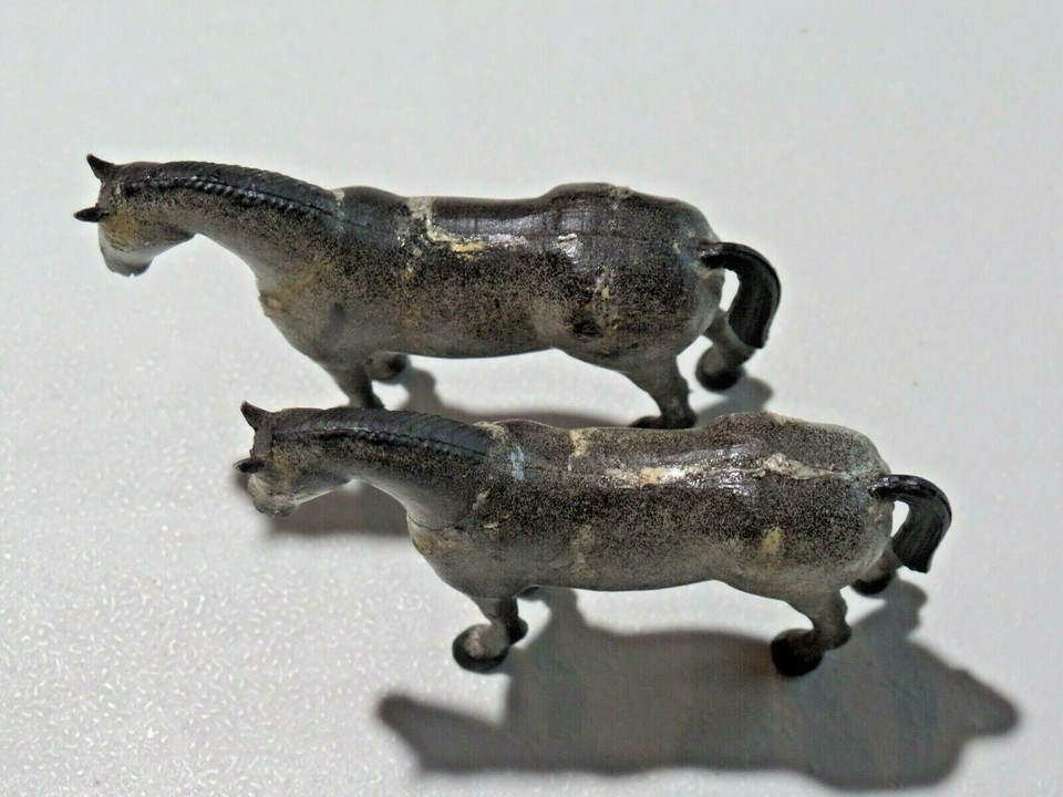 Vintage Lot of 2 Plastic Toy Horses Model Kit Built Condition 8302 | eBay