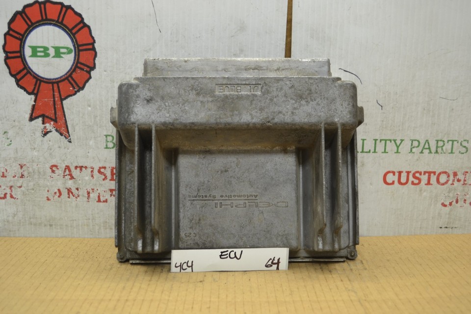 2003-06 Chevrolet Tahoe Engine Control Unit ECU 12589463 Module 64-4C4 ...