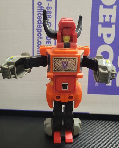 VINTAGE TRANSFORMERS G1 TANTRUM BULL DECEPTICON LOOSE ACTION FIGURE ...