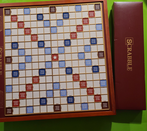 Scrabble Giant Deluxe Edition with Rotating Wooden Board | eBay
