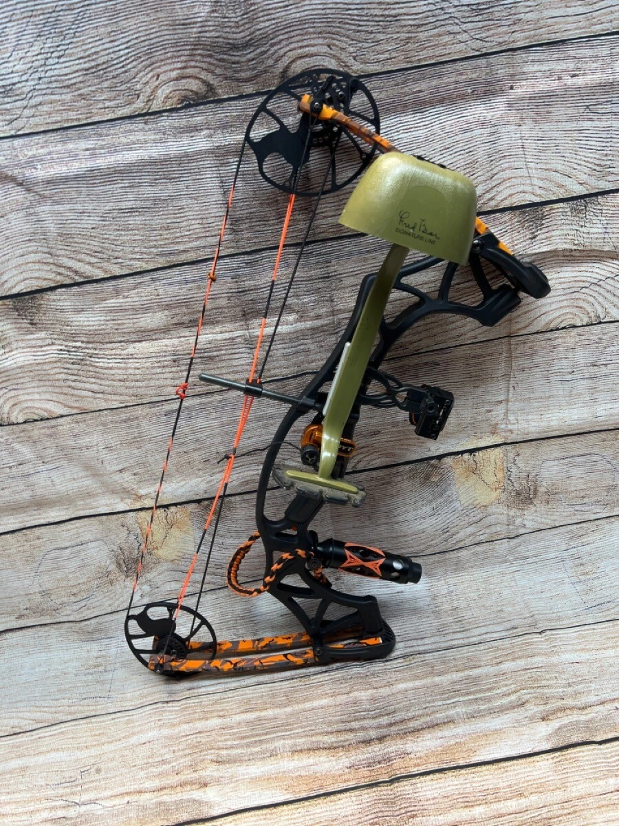 Custom Compound Bows