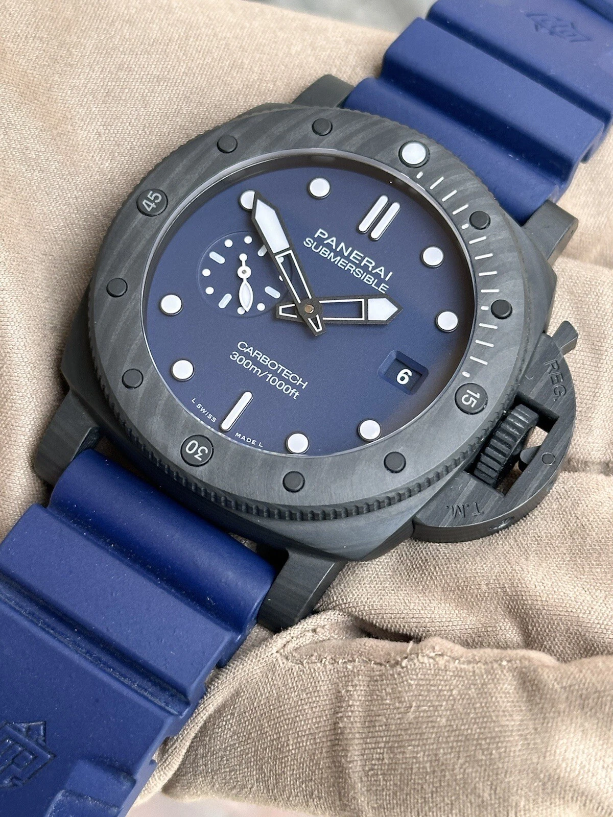 FS Panerai PAM01232 Carbotech Blu Abisso Submersible Box Papers 44mm ...