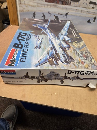 Monogram B-17G Flying Fortress #5600 1/48 Open Box Missing Instructions ...