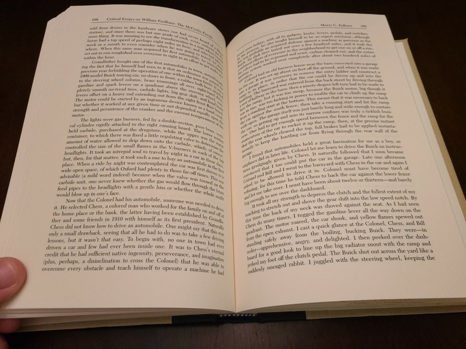 Critical Essays on William Faulkner : The McCaslin Family by Kinney ...