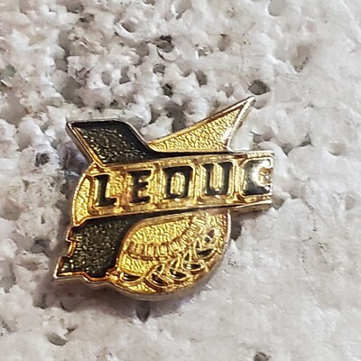 LEDUC Canadian Baseball Team Club Giants Enamel Lapel Hat Pin Logo Gold ...