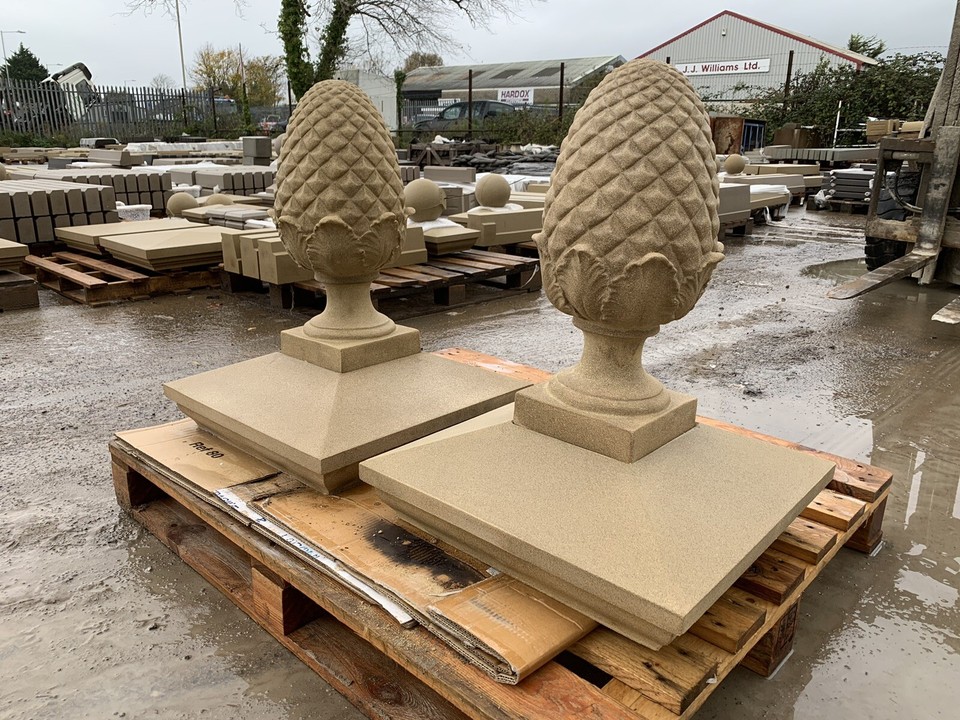 Pillar Cap 550mm X 550mm plus Acorn x2 Hand Cast Stone Garden | eBay