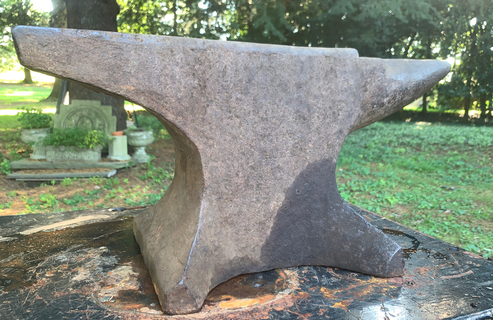 Antique Mouse Hole Anvil 175lb | eBay