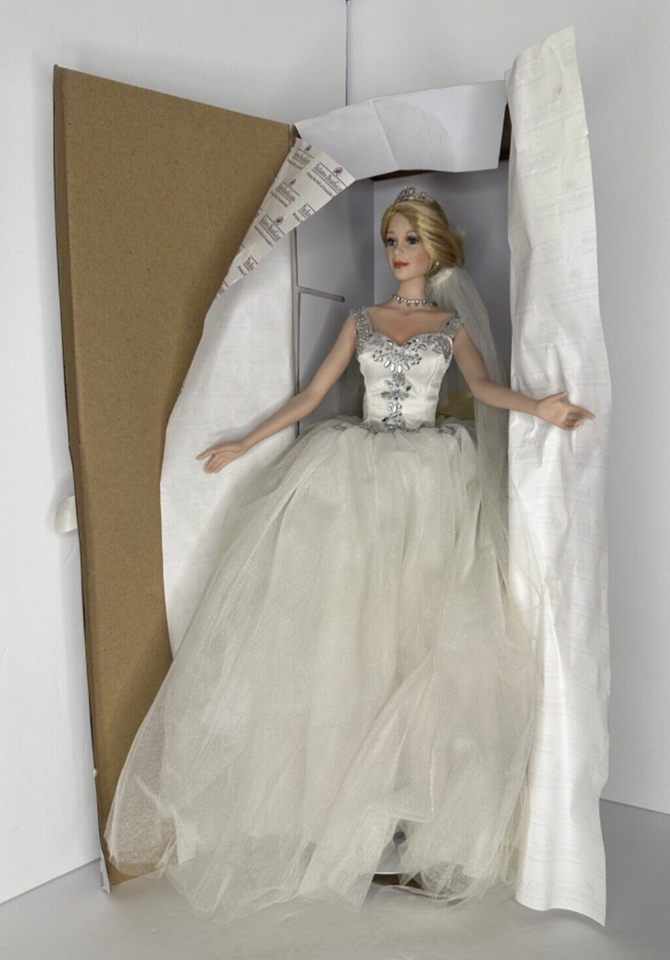 Ashton-Drake Cindy McClure "Happily Ever After" 30th Anniversary Bride ...