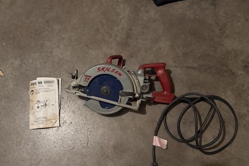 Skil Saw Mag 77 Worm Drive 7 1/4" Corded Circular Saw with original bag ...