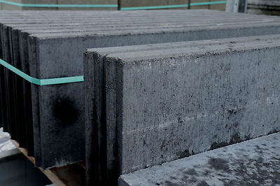 Randsteine anthrazit Rasenkantensteine Begrenzungssteine, 30er Höhe ...