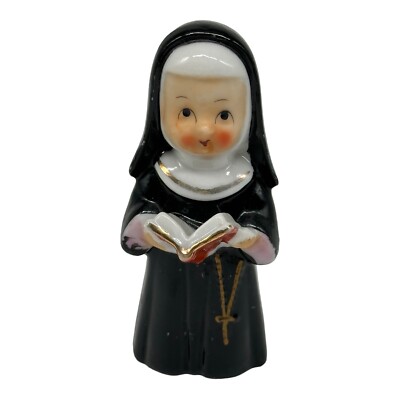 Statues & Figures - Vintage Nun