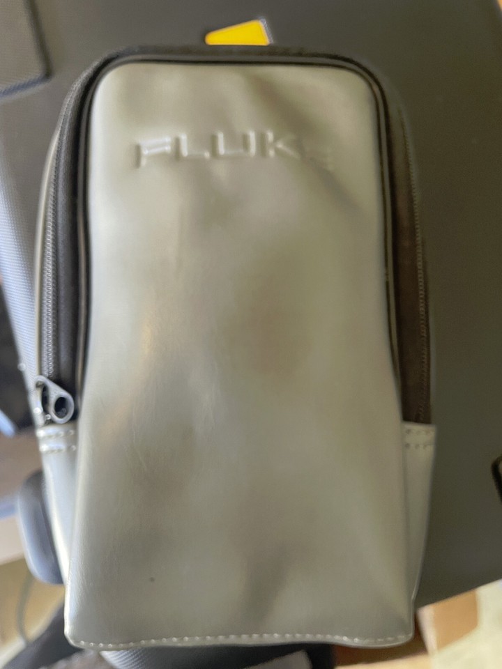 Fluke 787 ProcessMeter MultiMeter, w/case and rubber shield ...