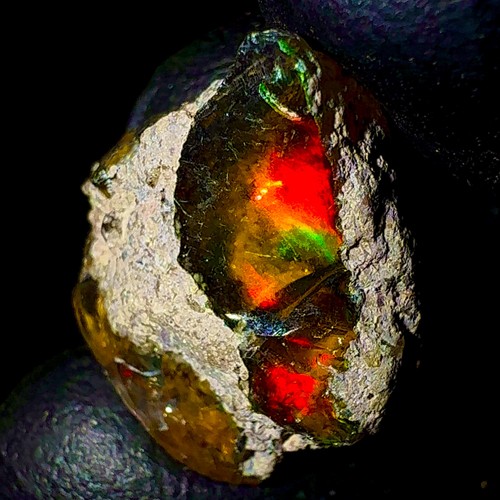 Opal gemstone, Ethiopian Black fire opal raw, natural opal rough 7.5 Ct ...