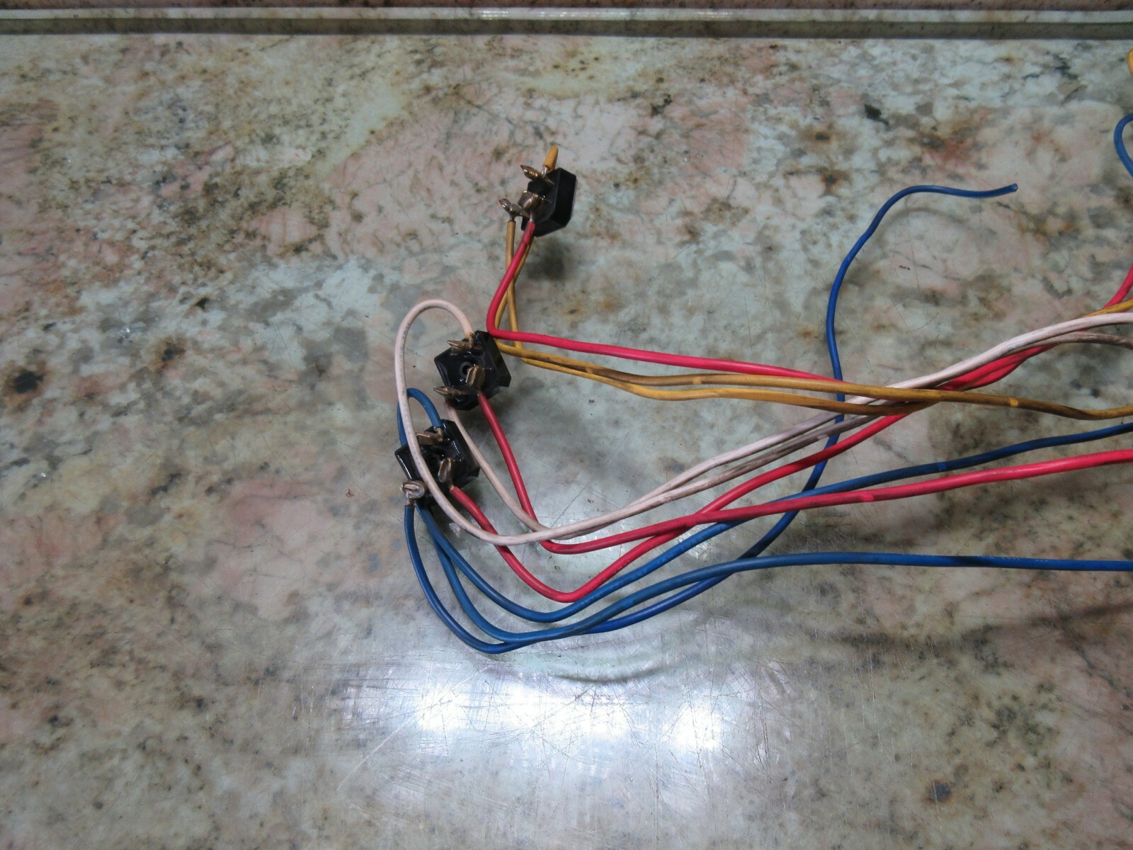 D30VC60 MITSUBISHI DWC-110SA EDM SAFETY SWITCH D30VC60 3N EACH 1 | eBay