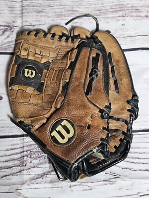 Wilson A500 11.5” RHT Infielder Glove AO500 ZS115 (Flaw) | eBay
