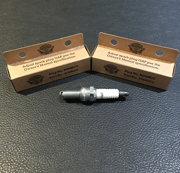 Set of 4 Genuine Harley-Davidson M8 Spark Plugs OEM 31600012 for sale ...