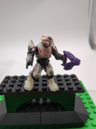 Halo Mega Bloks Construx 96982 Figure Only White Elite Ultra UNSC ...