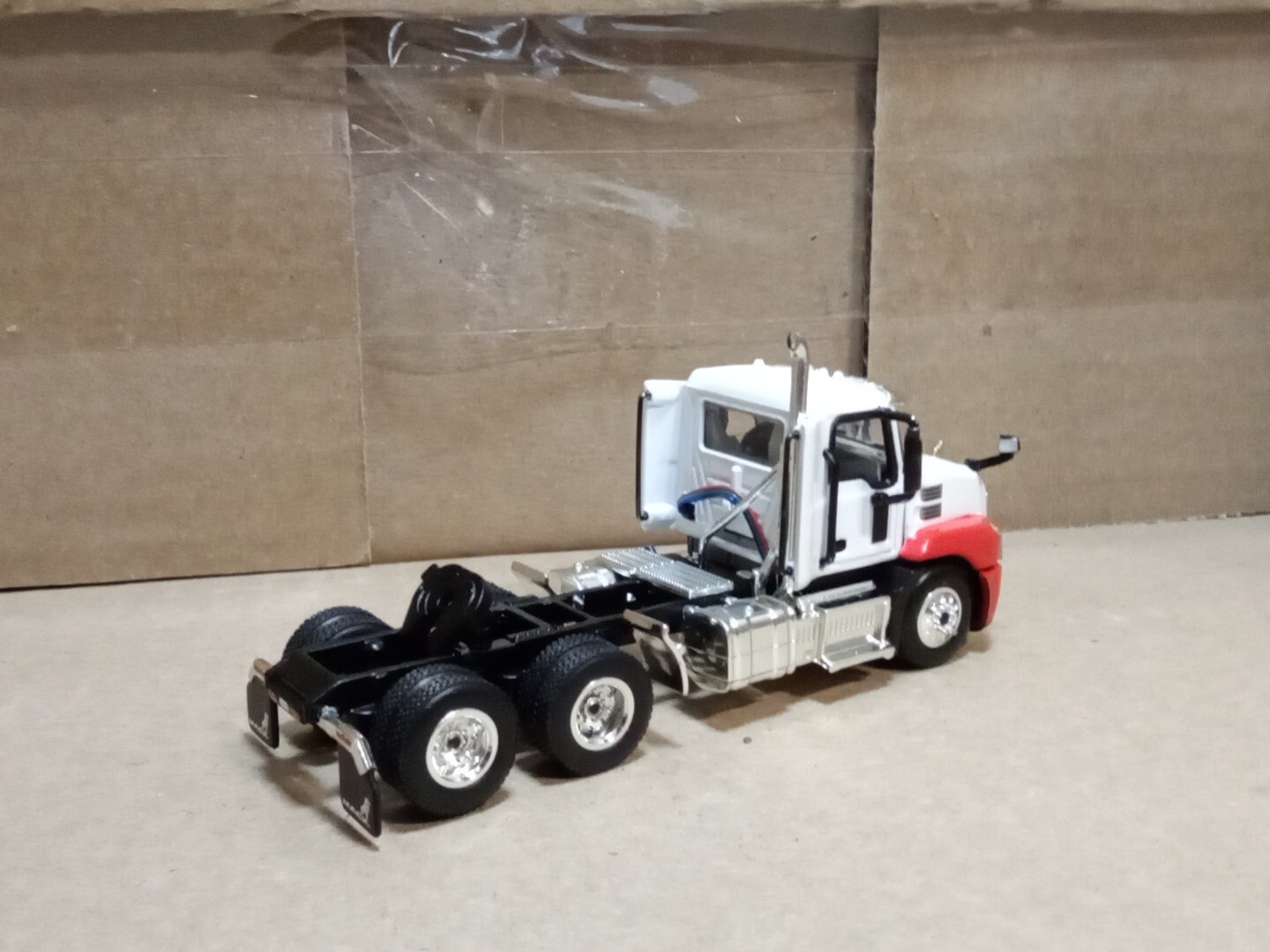 Lot Of 4 1/64 FIRST GEAR DCP MACK ANTHEM TANDEM AXLE DAY CAB WHITE AND ...