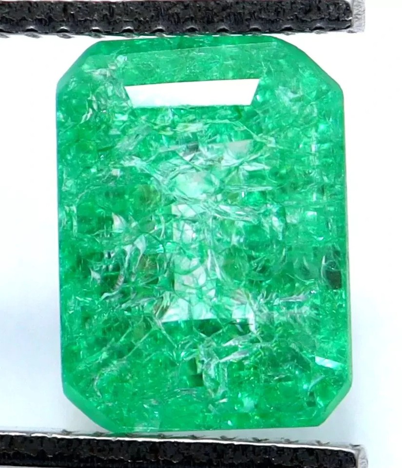 Certified 4.90 Ct Natural Green Emerald May Gemstone Emerald Cut With ...