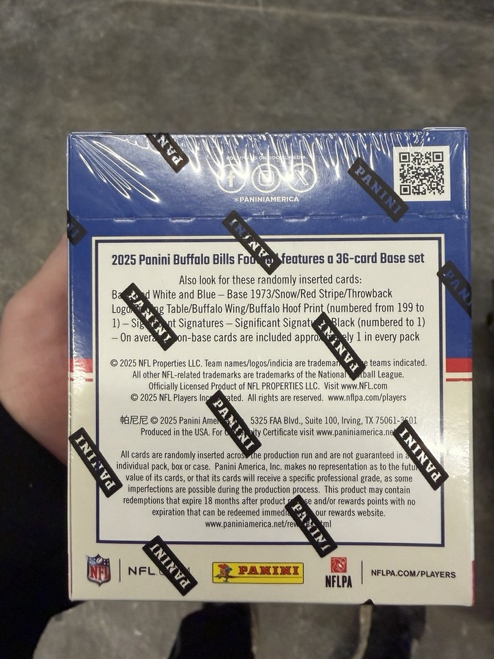 2025 Buffalo Bills Panini Exclusive Farewell Season Team Card Box Set ...