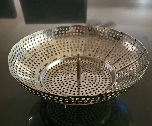 Vintage Metal Collapsible Vegetable Steamer Strainer Folding Basket ...