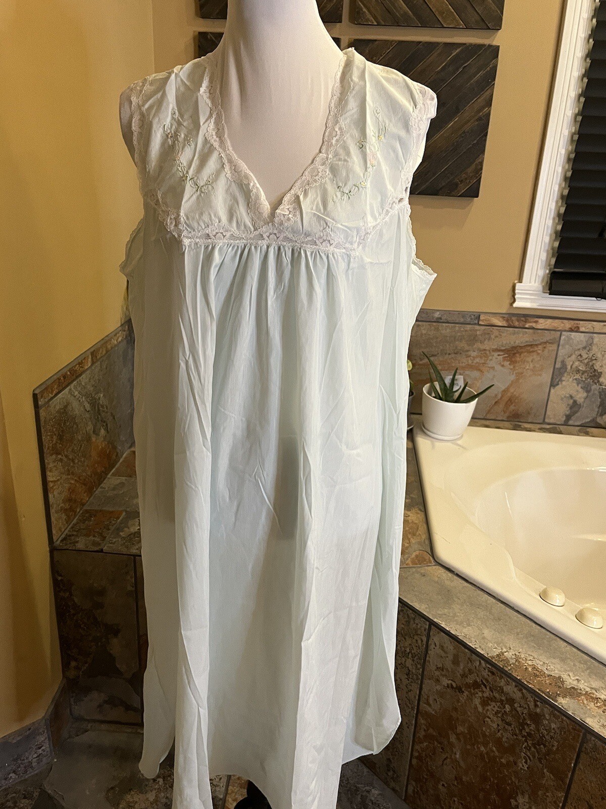 Vintage 1960s BARBIZON Blendaire Batiste Light Blue E… - Gem