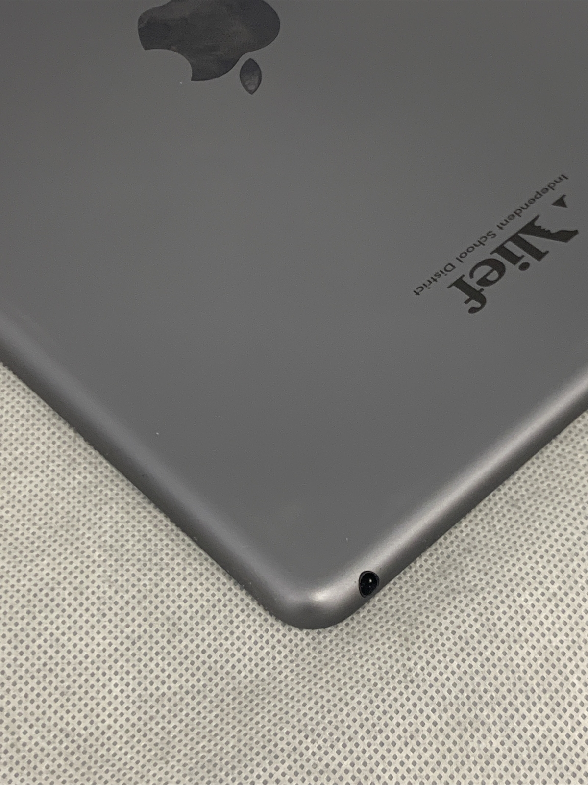 Apple iPad Air 1st Gen. 16GB, Wi-Fi, 9.7in - Space Gray *Read ...