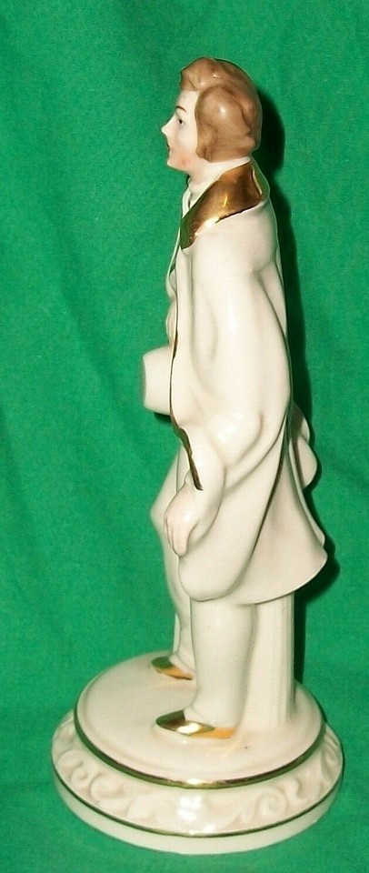 VTG VICTORIAN GEM DANDY JIM GENTLEMAN CAPE FANCY CAVALIER PORCELAIN MAN ...