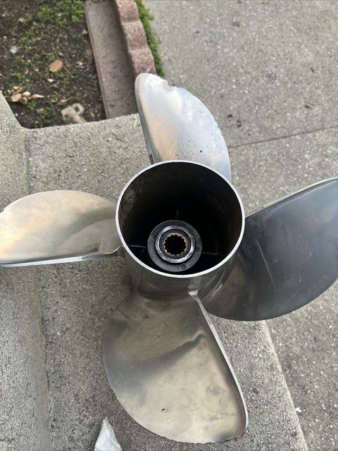 Mercury Revolution 4 Propeller 14 5/8 X 23p RH for sale online | eBay