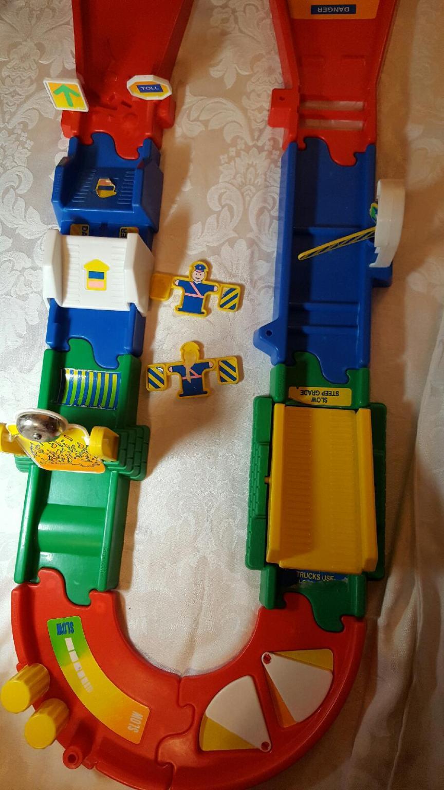Vintage 1992 Race Track Road Shelcore Cars Trucks Jump Ramp Preschool ...