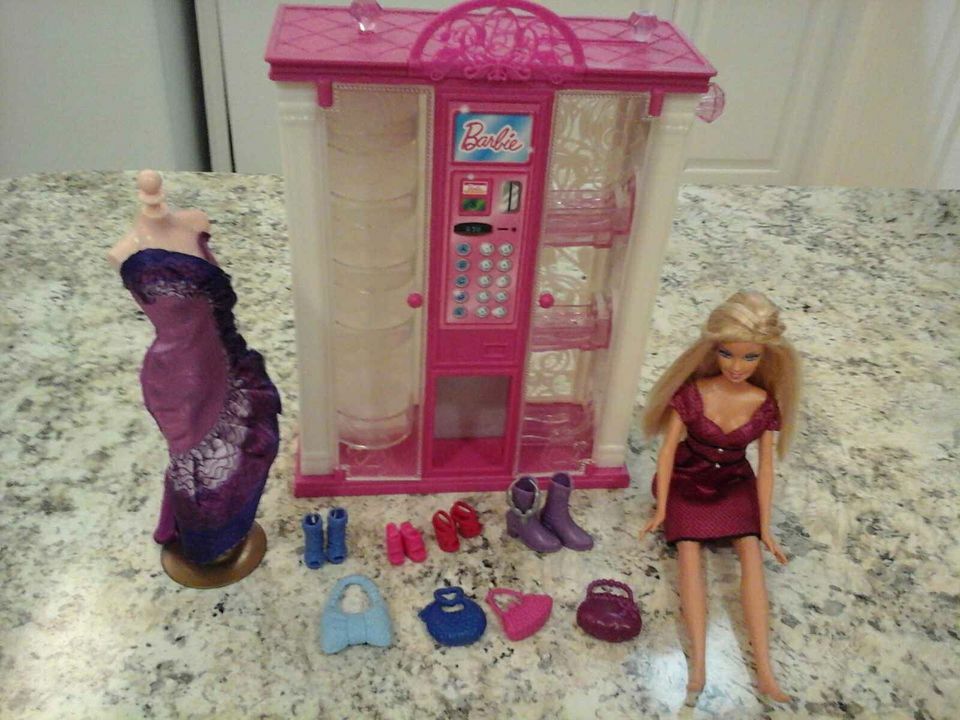 BARBIE Dreamhouse Vending Machine Closet W/Accessories-Excellent ...