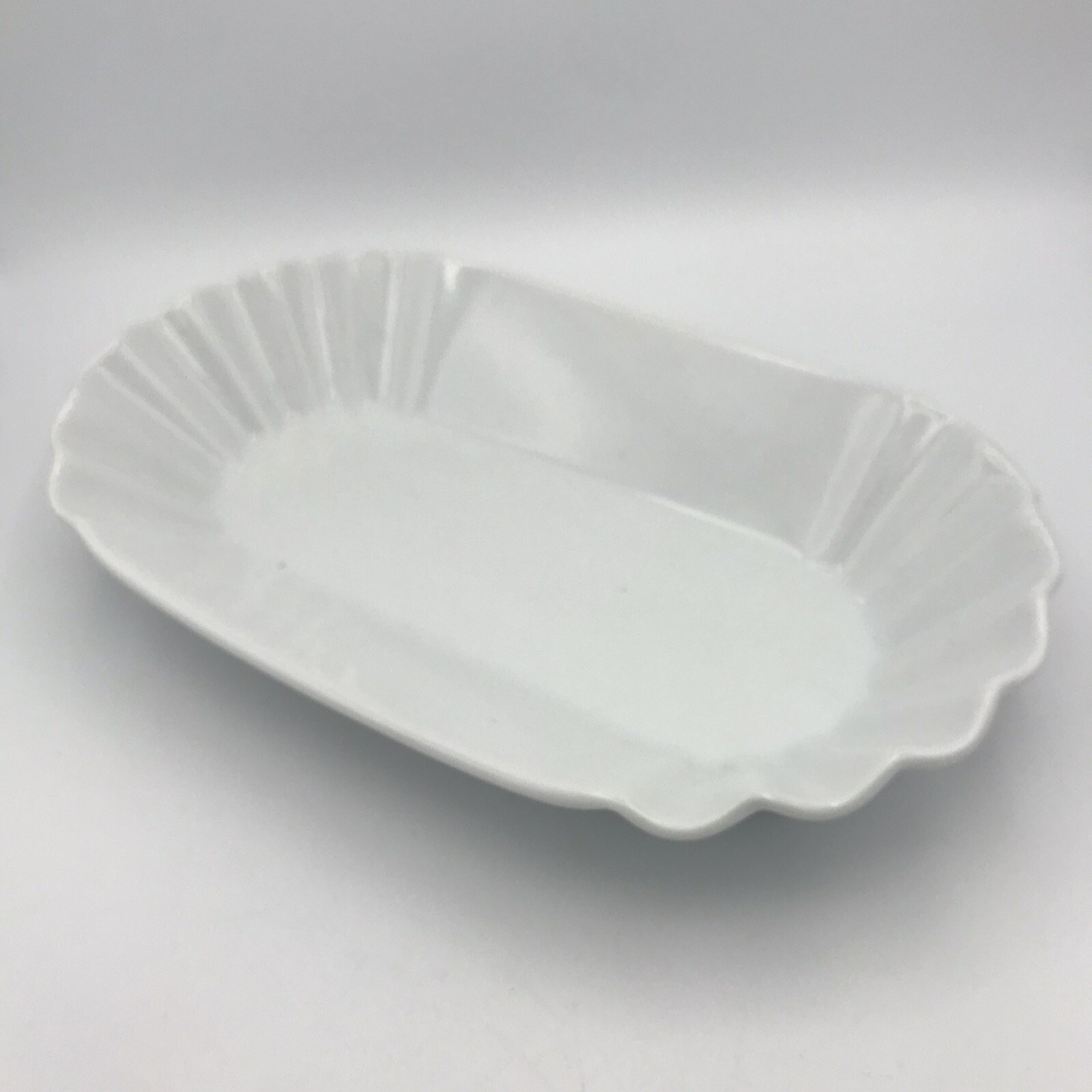 CreaTable Fine porcelain dish bowl white oval with fan Design 12” | eBay