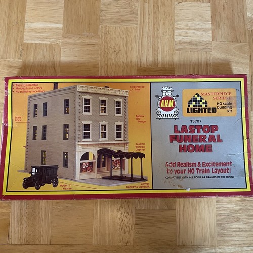 AHM HO Scale Lighted Lastop Funeral Home Building Kit 15707 - Open Box ...
