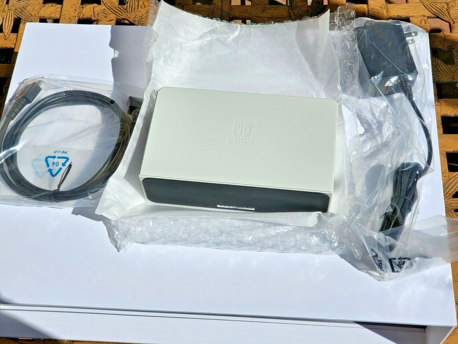 🔥 [NEW WHITE LAN OLED DOCK + HDMI and Cable ONLY] From NINTENDO SWITCH ...