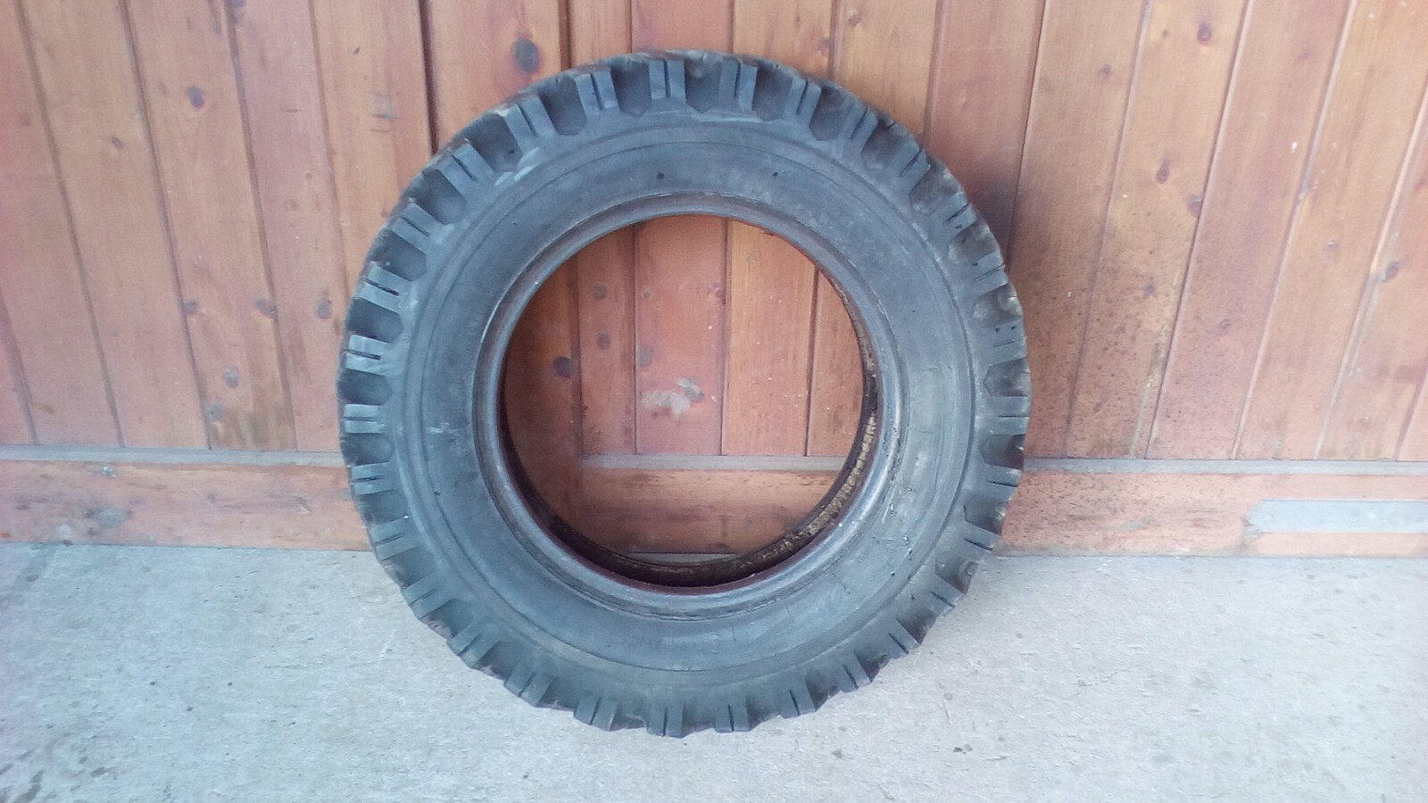 Genuine FIRESTONE 6.50 R16 C 6 Ply Tyre Land Rover 6.50x16 Excellent ...