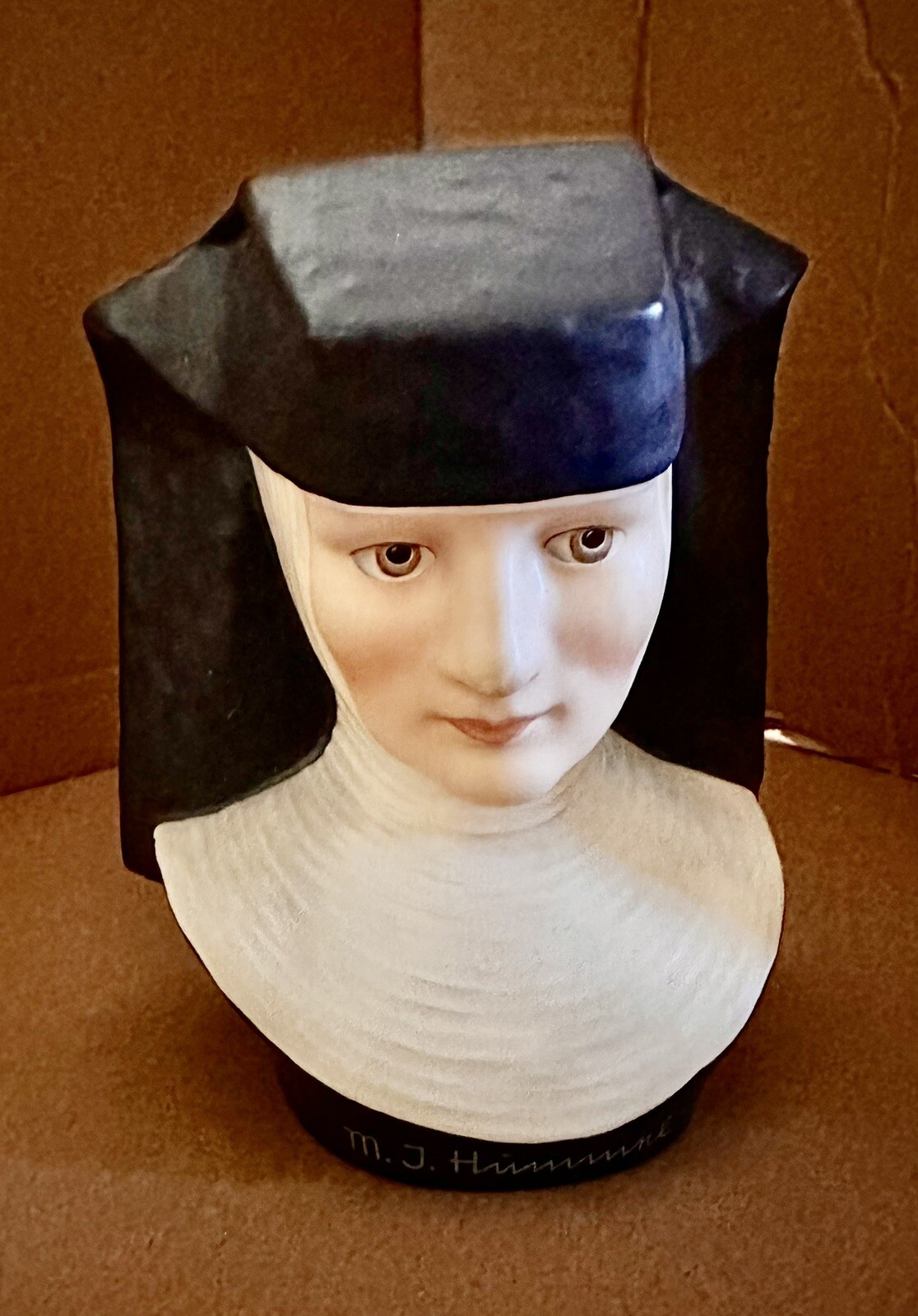 Collectible Hummel figurine 1978 Bust of Sister Maria Innocentia Hummel ...