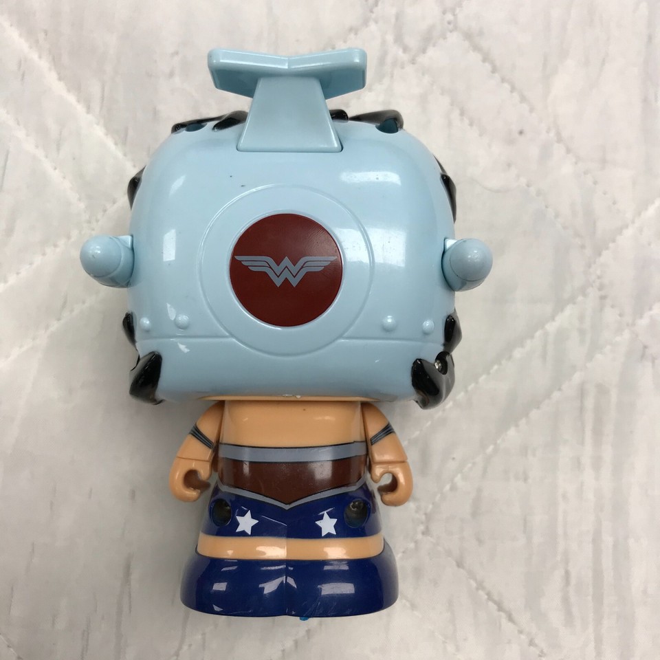 Wonder Woman Jam'n Products - Lock NRoll Pal Action Figure (4.5") | eBay