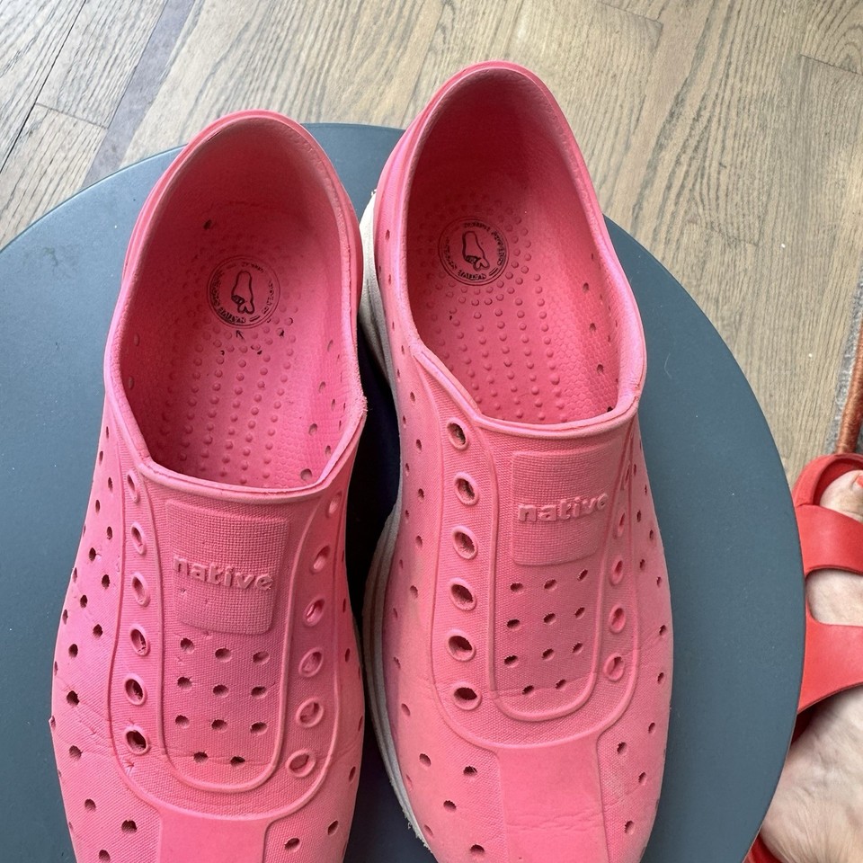 Native Shoes Robbie Sugarlite Hot Pink Slip On Rubber Sneakers Kids ...