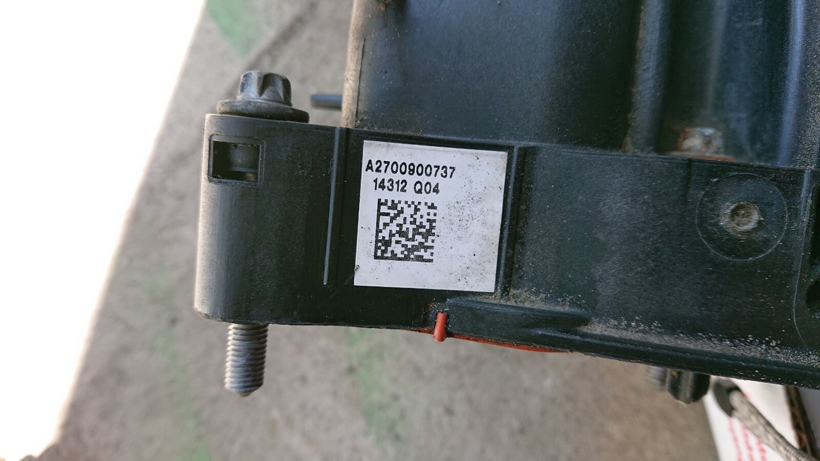 OEM Mercedes intake manifold A2700900737 with throttle body A2701410025 ...