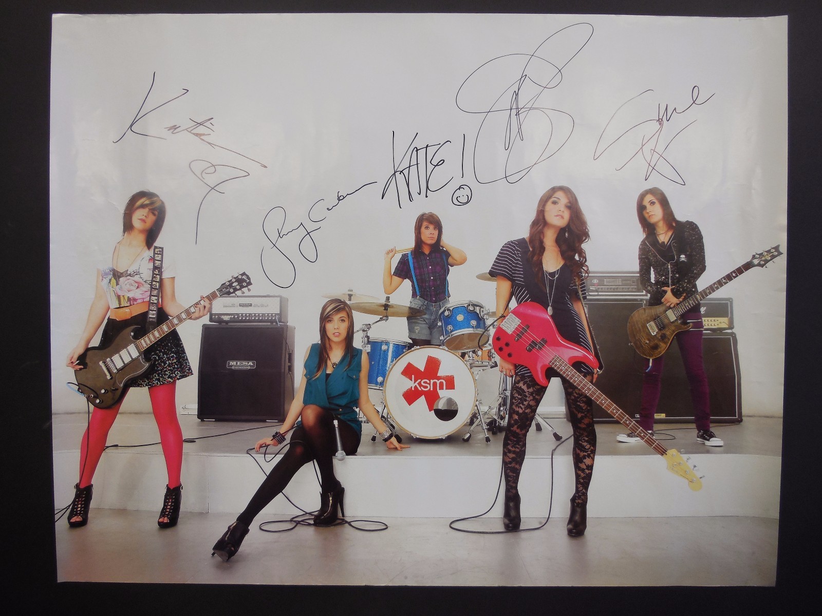 KSM music band 22" x 28" hand signed 5 musicians guitars and drums ...