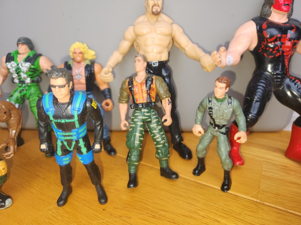 Lot Of 9 Action Figures | eBay