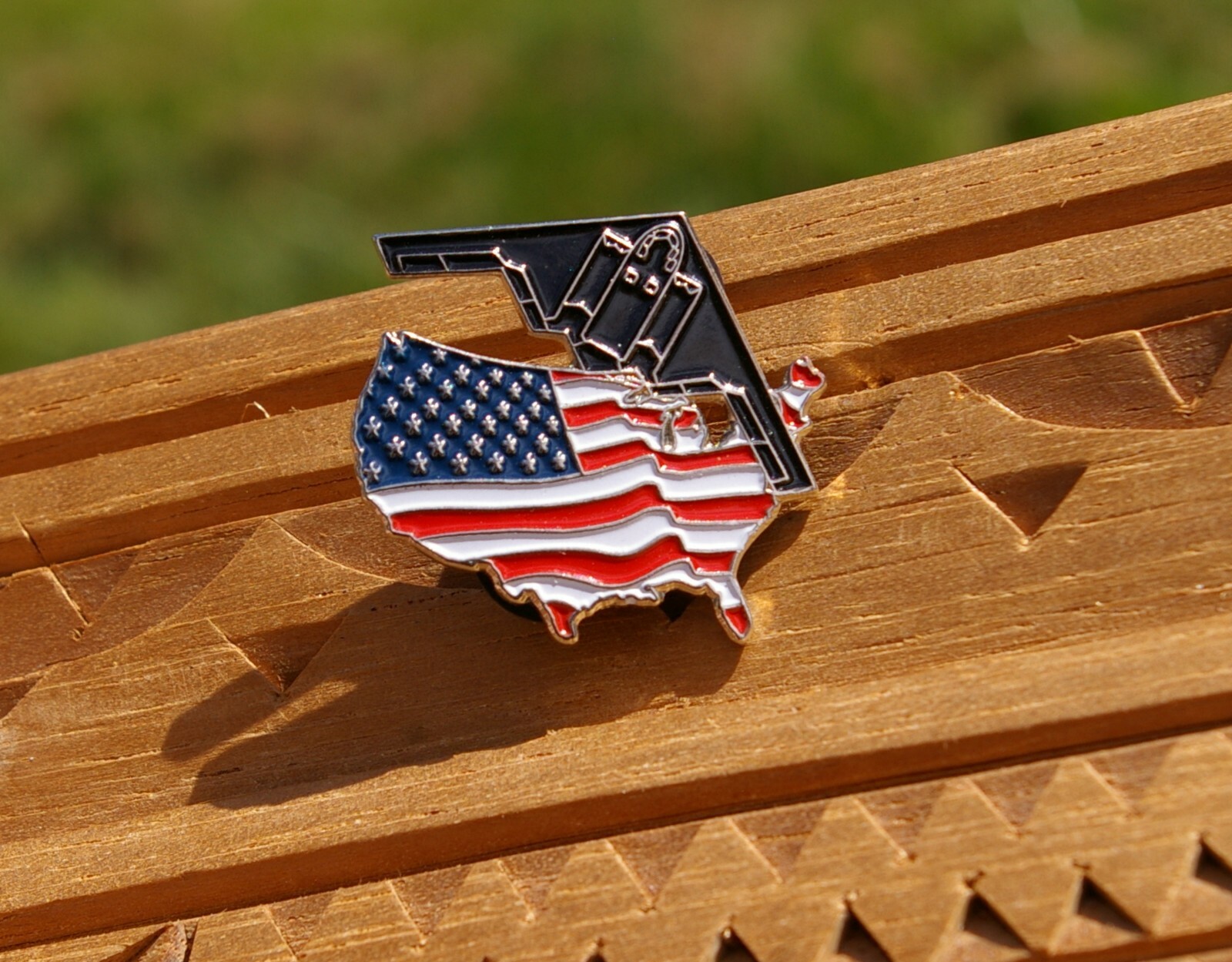 USA Flag America Stealth Aircraft 1 3/8" Gold Tone Metal & Enamel Pin ...