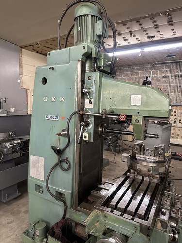 OKK MH-3P Horizontal Mill With Air Rotary Table- Video link in the ...