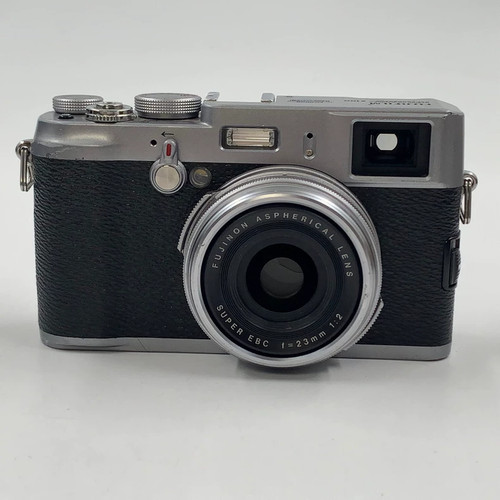 Fujifilm X100 12.3MP APS-C CMOS EXR 4x Optical Zoom Digital Camera -US ...