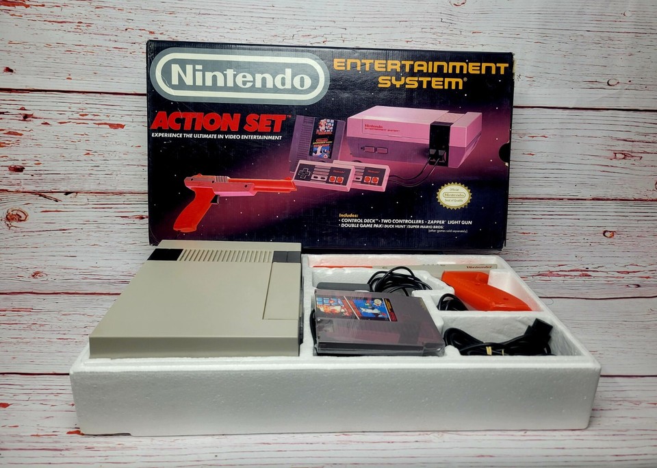 Nintendo entertainment system, Original NES system complete with box ...
