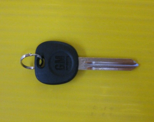 OEM SEALED GM Logo PK3 Transponder Chip Key Blank 23372323 5928820 PT04 ...