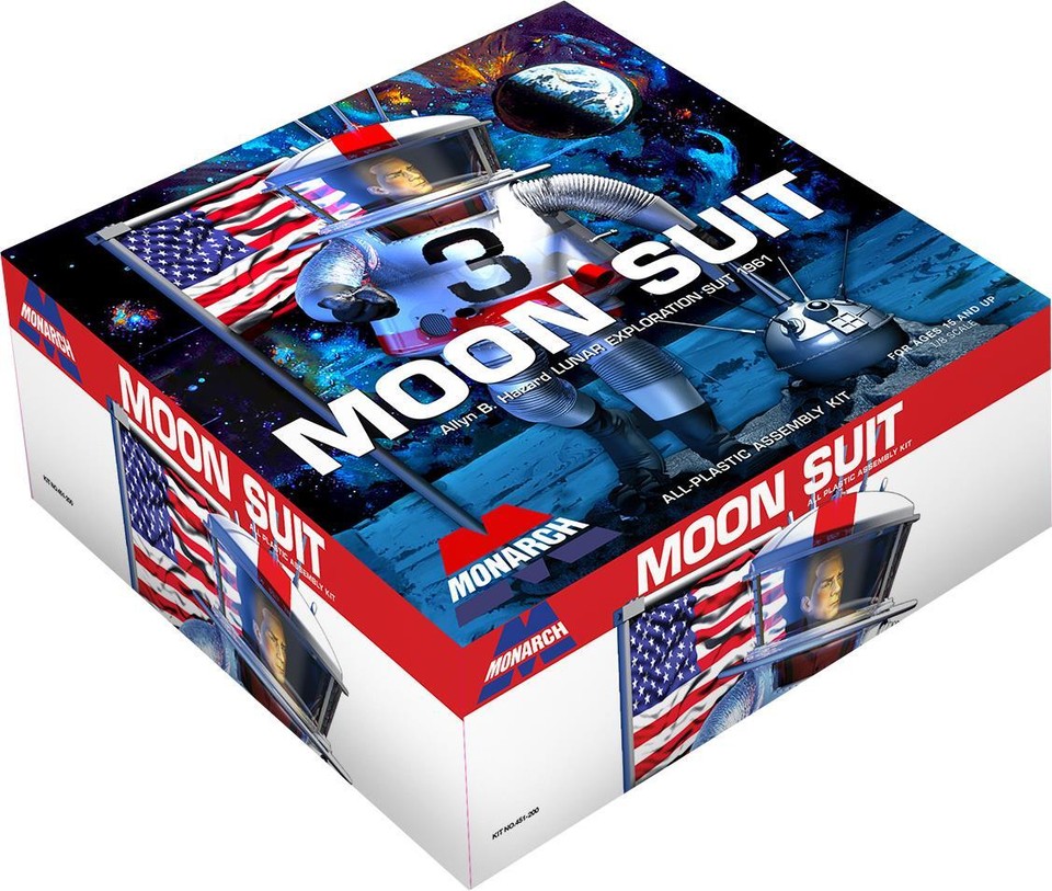 1/8 Monarch Models Moon Suit Plastic Model Kit | eBay